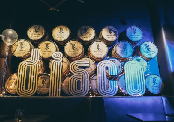 2Twenty2 Tavern in The Loop Happy Hour - HHRevolution