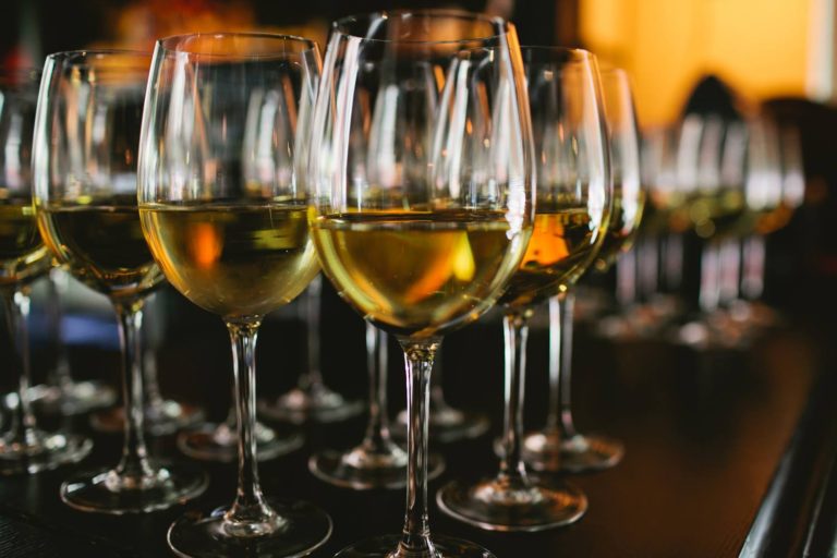 10 Amazing West Loop Happy Hours We Added in October 2021