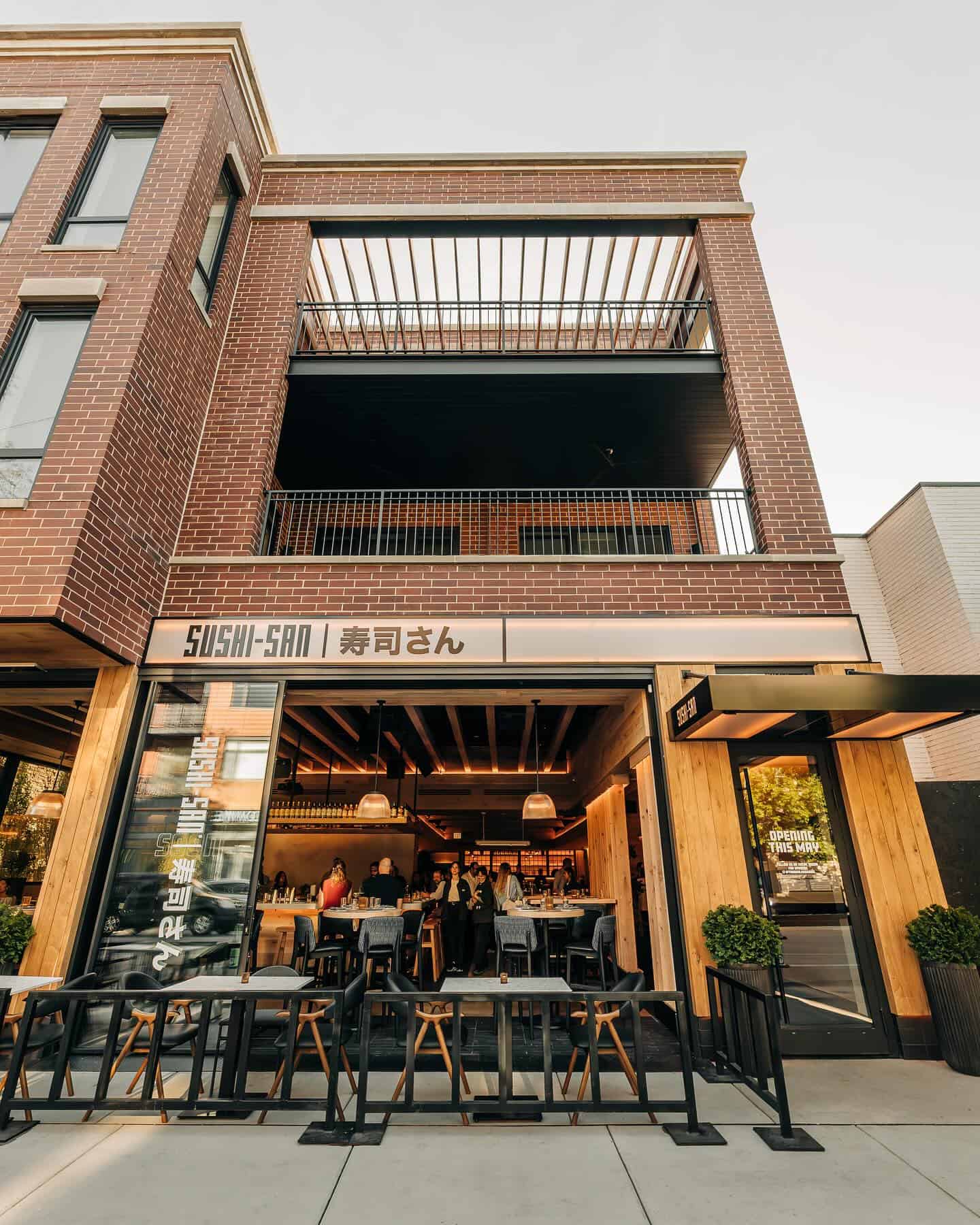 Sushi-san in Lincoln Park Chicago Happy Hour - HHRevolution