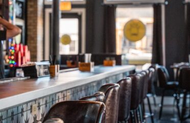 The Chicago Happy Hour Guide - HHRevolution