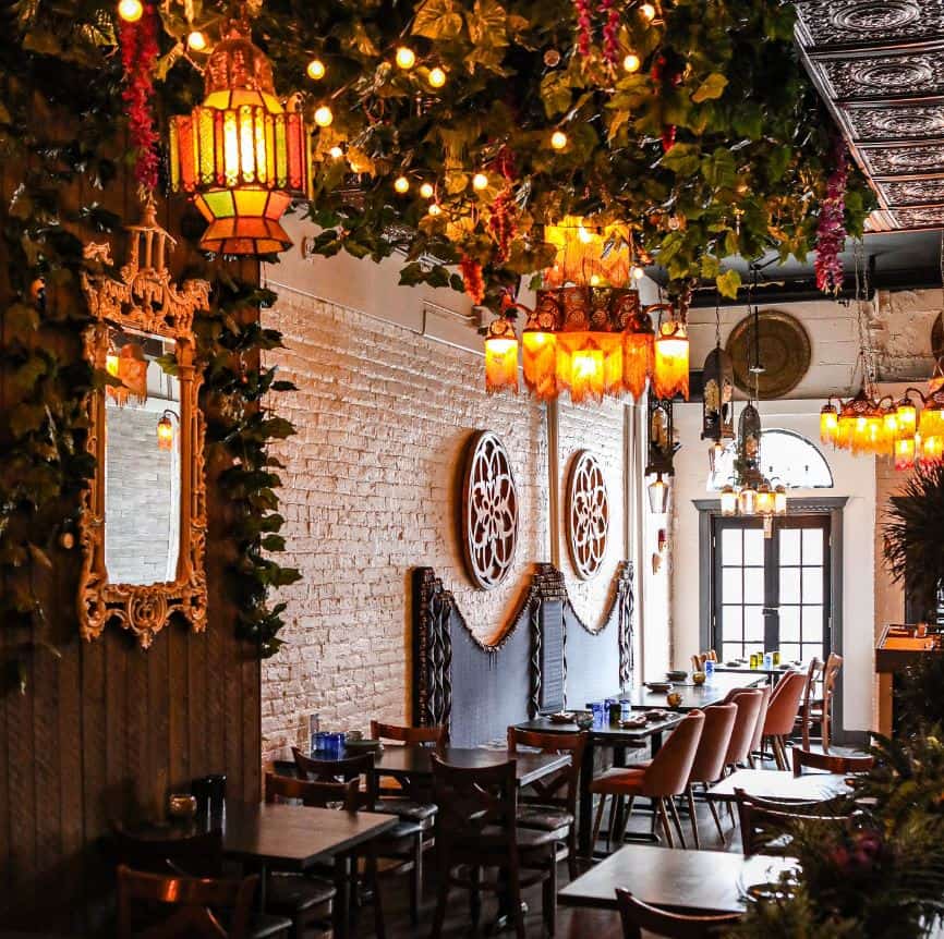 MEDI in Lincoln Park Chicago Happy Hour - HHRevolution