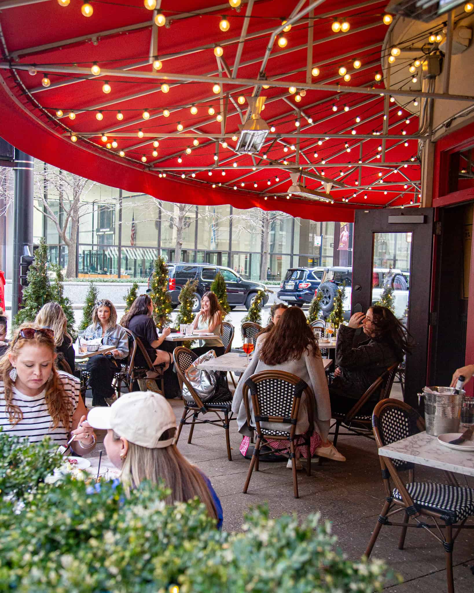 Petterinos in The Loop Chicago Happy Hour - HHRevolution